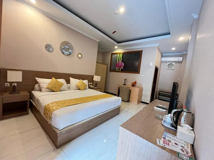 Hotel New Merdeka Pati - Pati