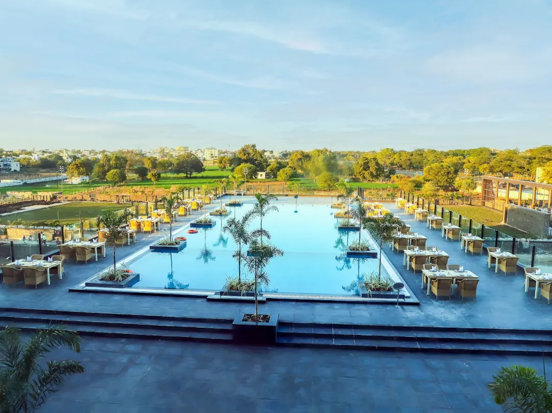 Essentia Luxury Hotel Indore - Indore