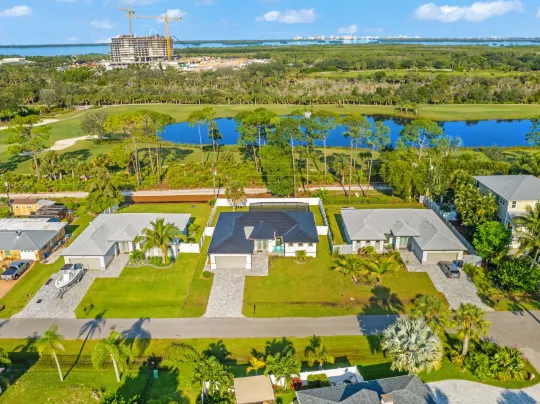 Private Pool And Hot Tub Retreat - Enchanting Oasis - Bonita Springs, FL