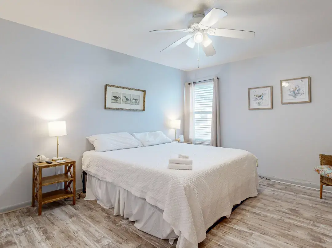Surf122 Walking Distance To Beach, Heated Pool - North Padre Island, TX
