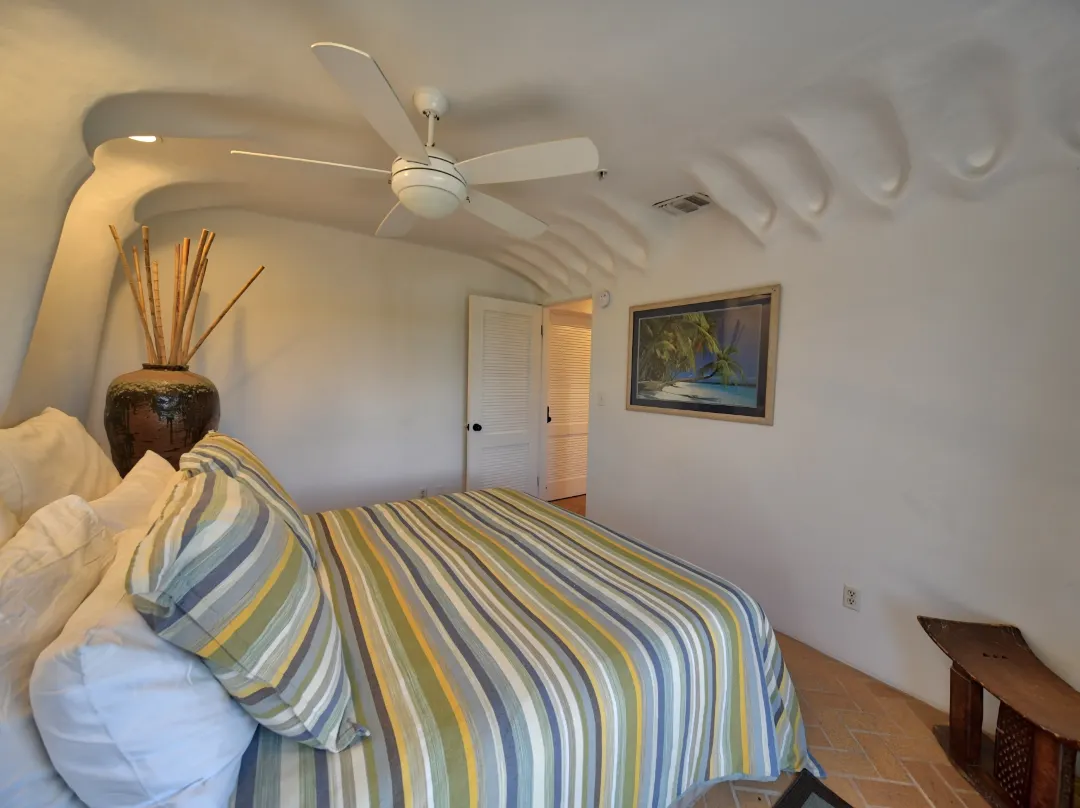 Breathtaking Ocean Views And Private Patio - Charming Coastal Haven - Key West, FL