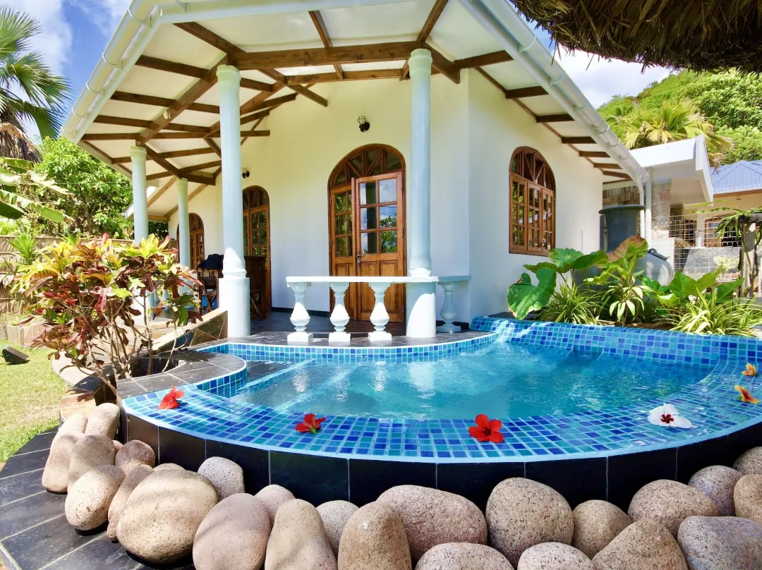La Petite Maison And Sea Splash - Seychelles