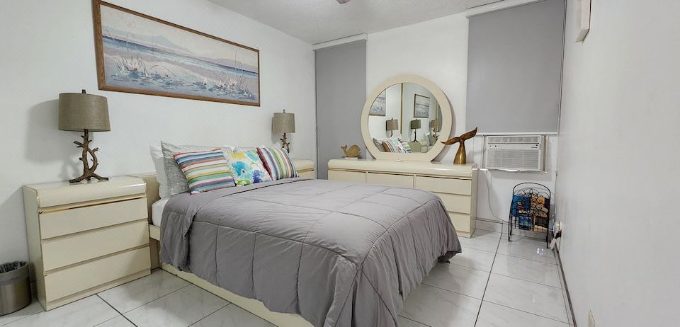 Apartment 2 Minutes Walk from the Beach Located at Prime Isla Verde ...