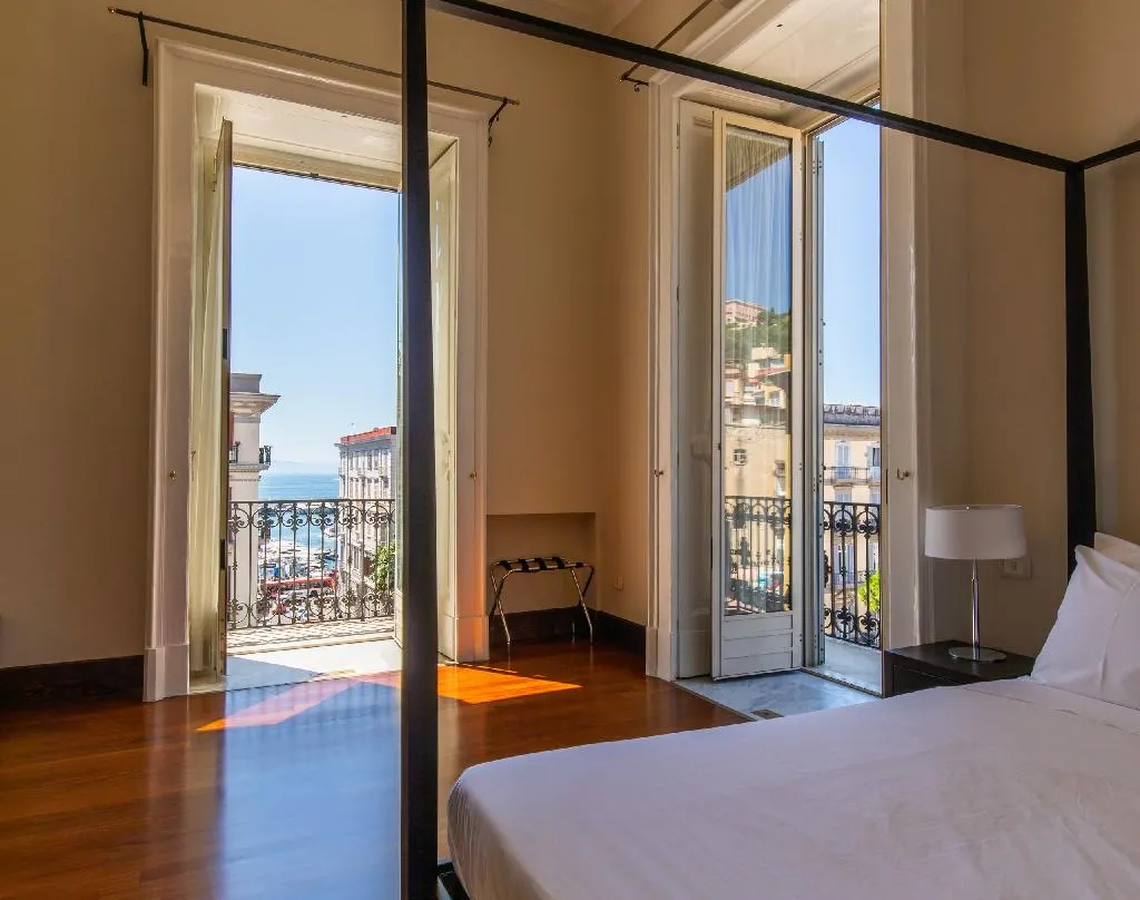 Gramsci Suites - Napoli