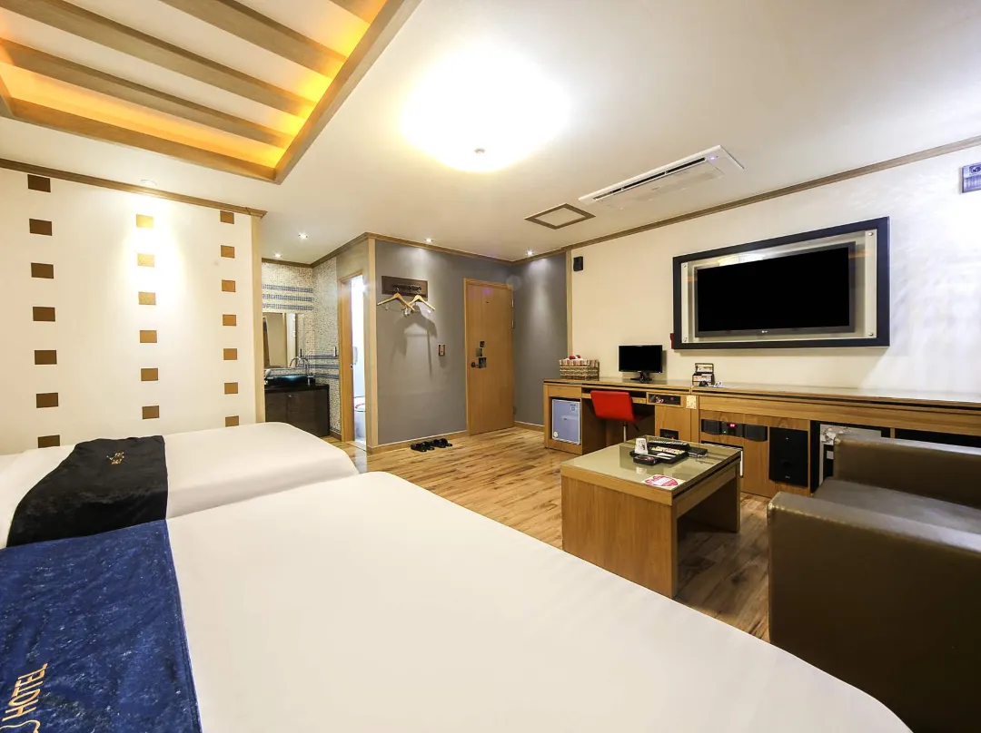 Yeosu Apple Hotel - Yeosu