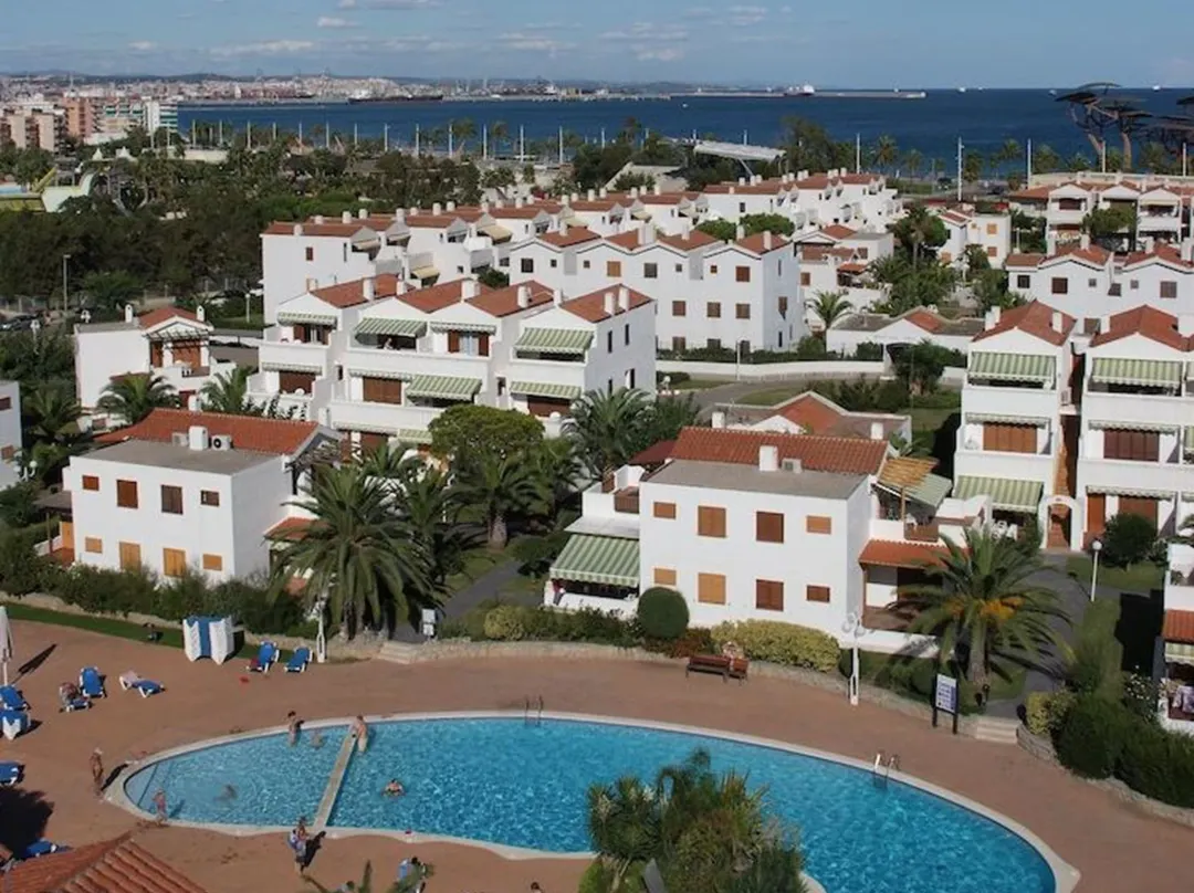 Apartamentos Estival Park - La Pineda