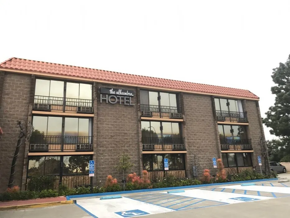 Alhambra Hotel - Altadena, CA