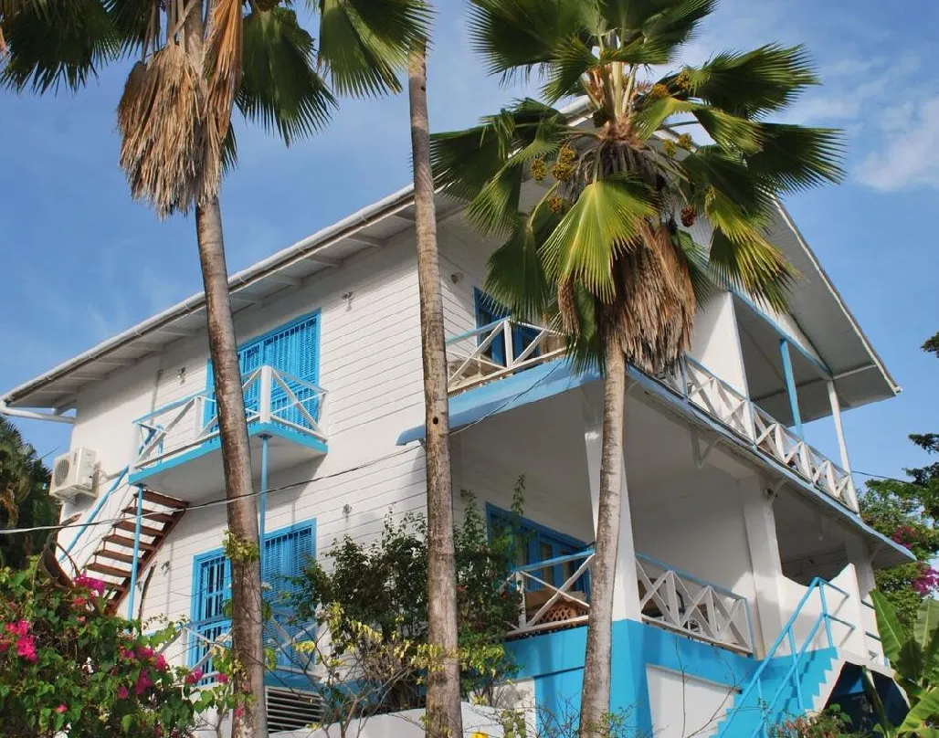 Half Moon Blue Hotel - Tobago