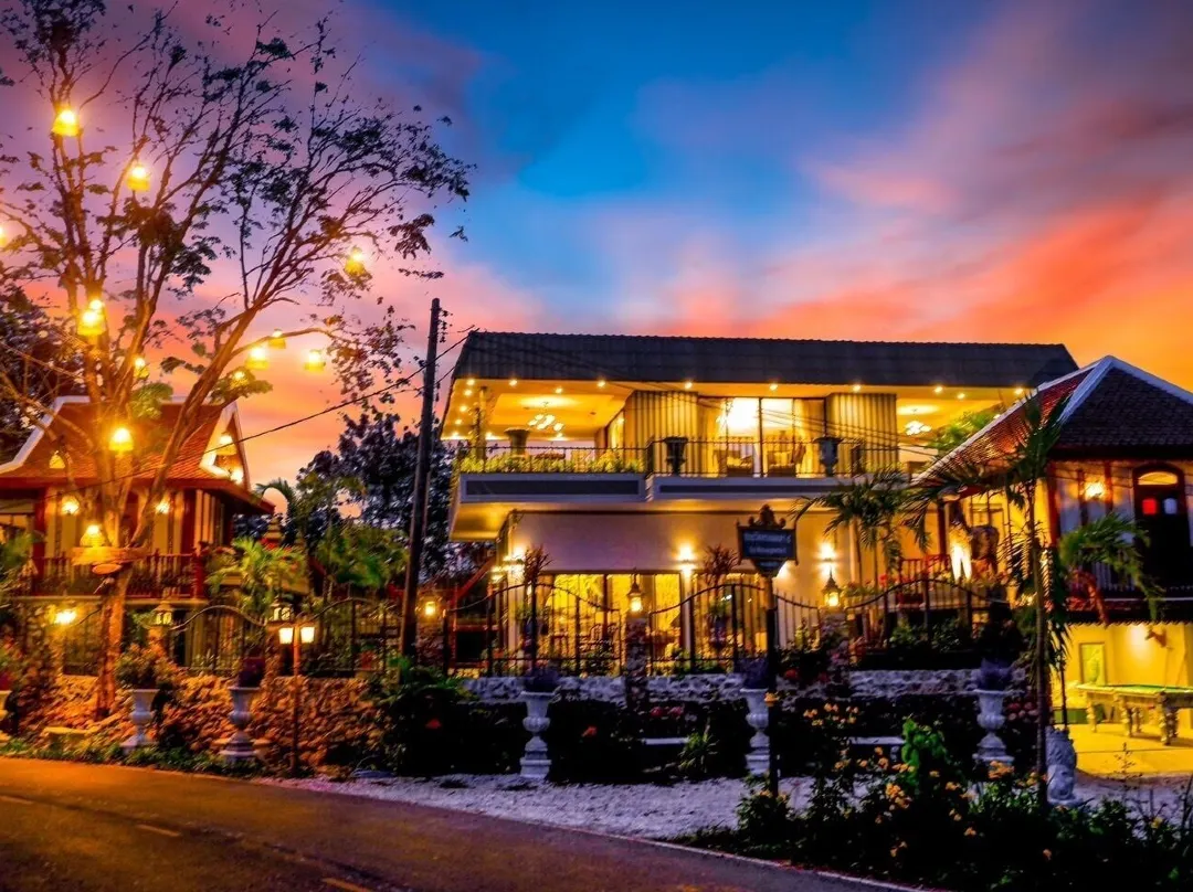 Jungle Moon Boutique Homestay - Sattahip