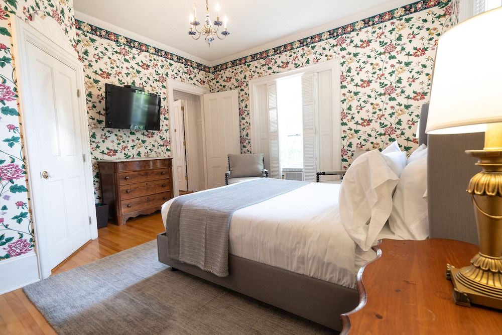 Homeport Inn And Tavern - Belfast, ME