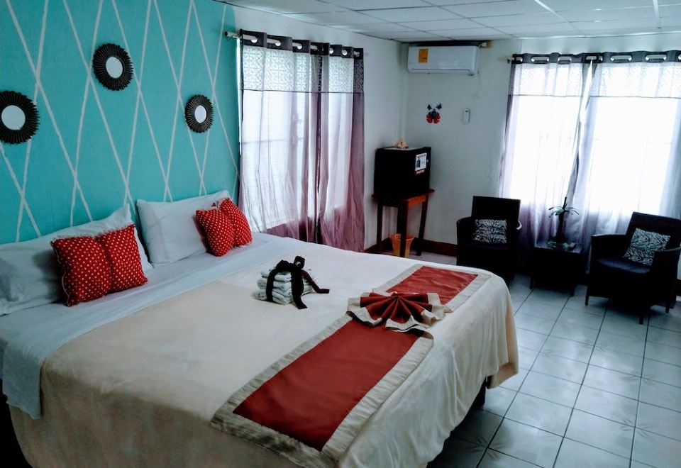 The Red Hut Inn, Belize City (Prices & Reviews 2024) | Trip.com