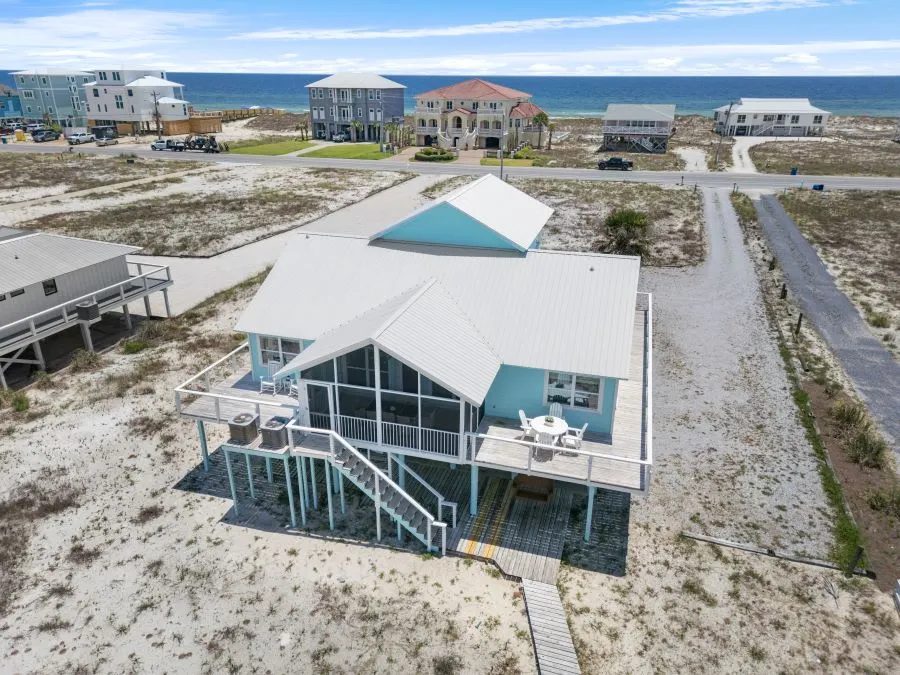 Private Pier And Water Sports Available - Enchanting Coastal Oasis - Gulf Shores, AL