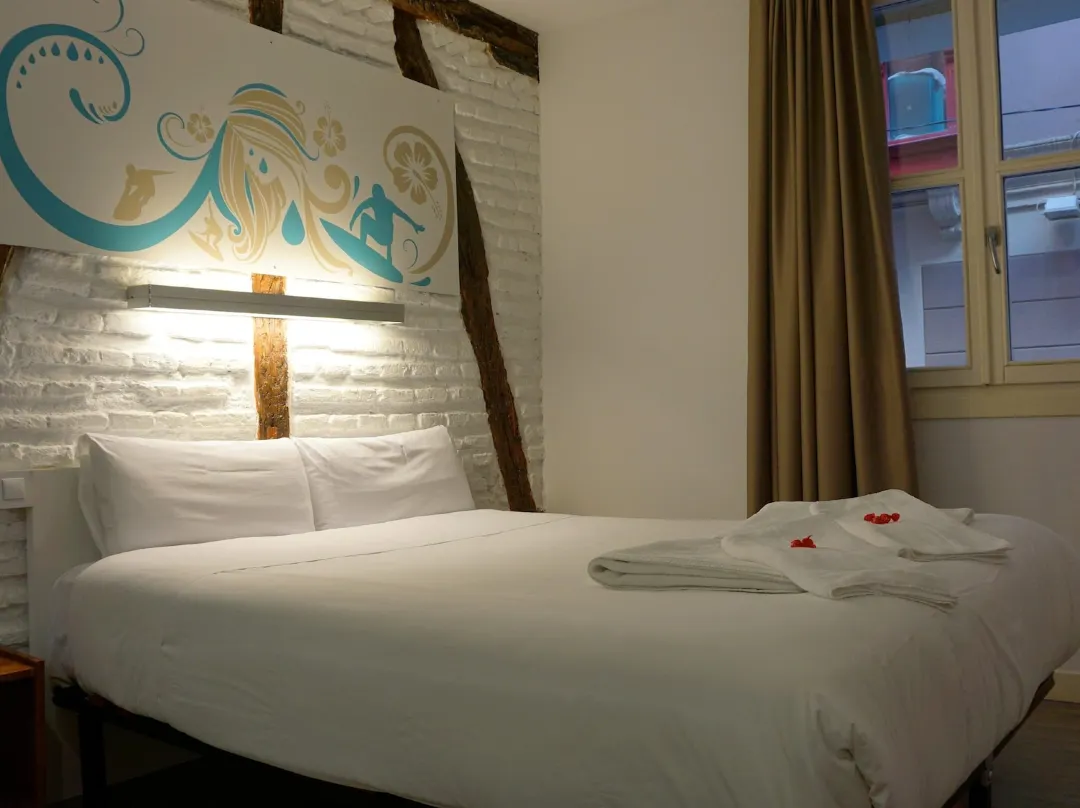 Pensión Aliciazzz Bed & Breakfast - Bilbao
