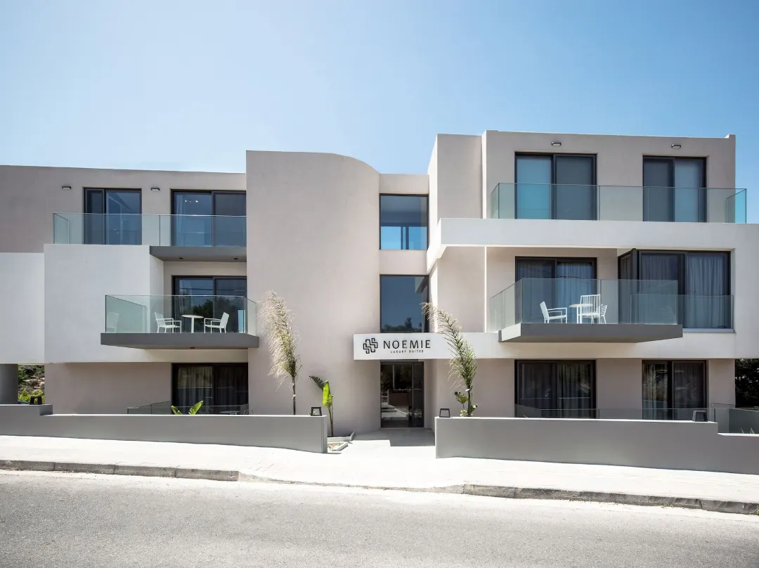 Noemie Luxury Suites - Chania