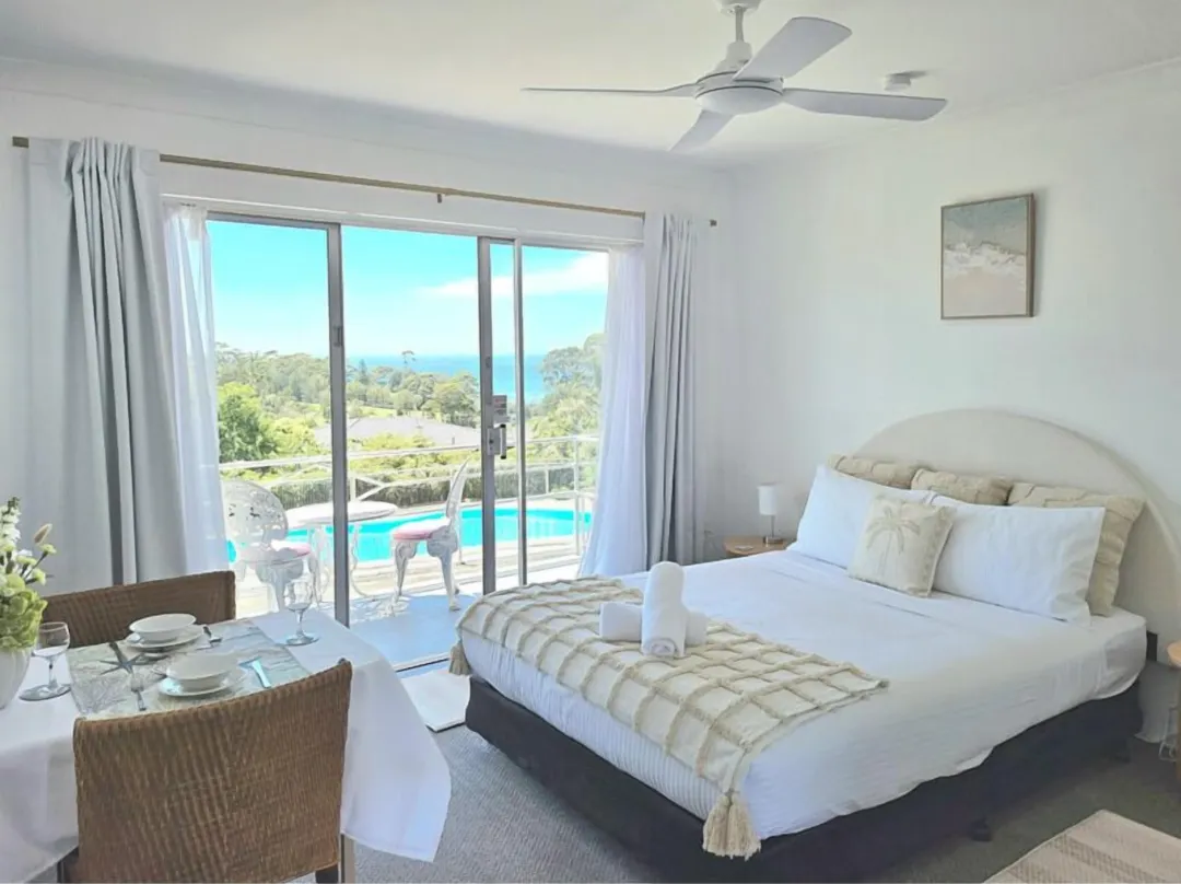 Mollymook Ocean View Motel - Welcoming Guests 18 Years And Older - Mollymook