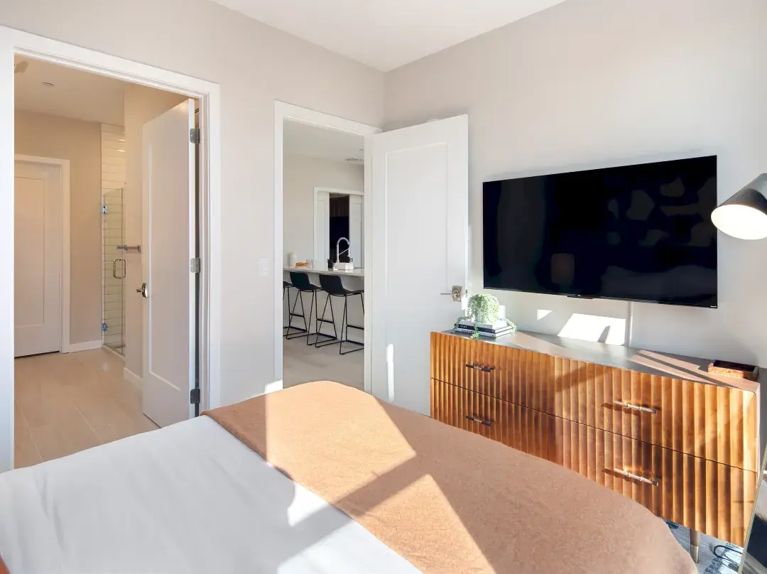 Luxury 2br Apt + Work-from-home Space - New Haven, CT