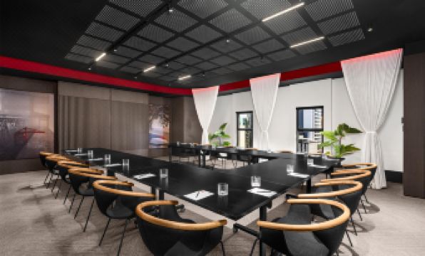 Radisson Red Auckland, Auckland - Updated 2026 Prices, Reviews & Deals ...