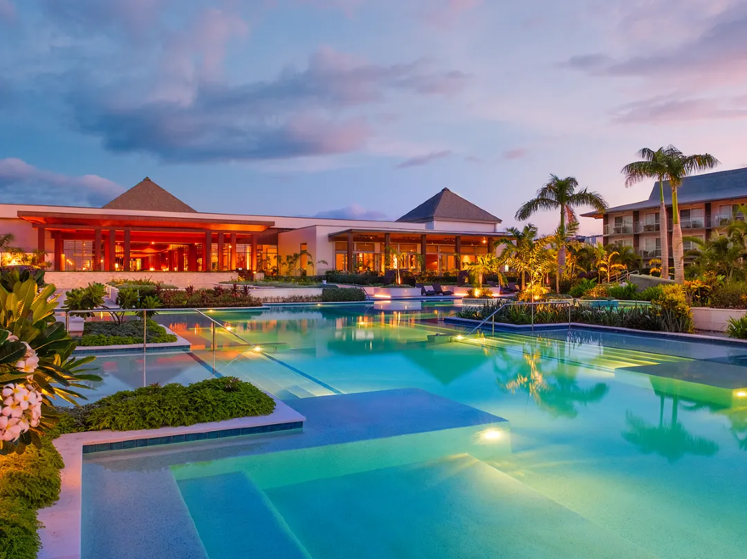 Crowne Plaza Fiji Nadi Bay Resort & Spa - Nadi