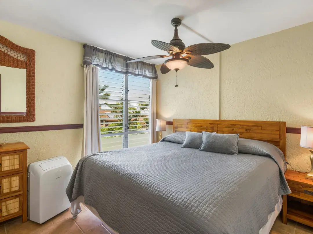 Spacious Lanai And Air Conditioning - Breathtaking Ocean View - Kailua, HI