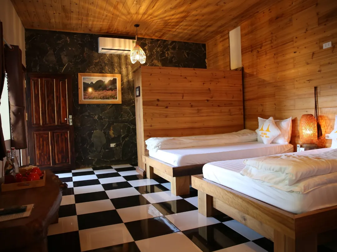 Ha Giang Historic Hotel & Tours - Ha Giang