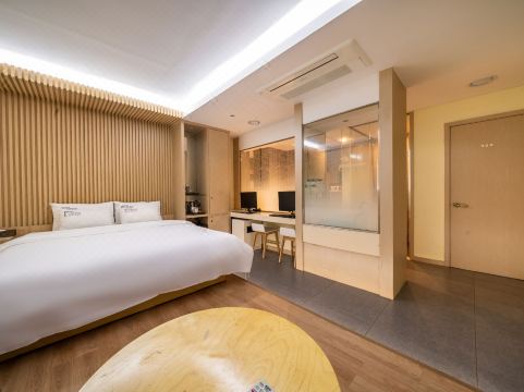 Jongro Cinema - Seoul