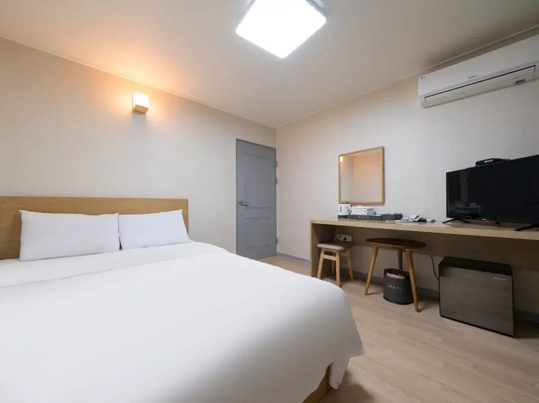 Yangpyeong Blue Hill Motel Dumulmeori Branch - 천안시