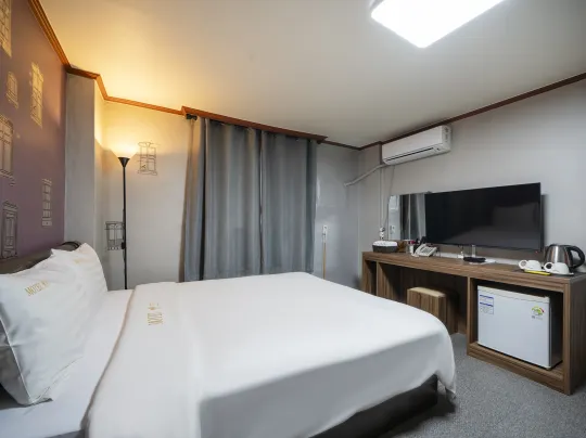 Jeonju Uadong Scent - Jeonju-si