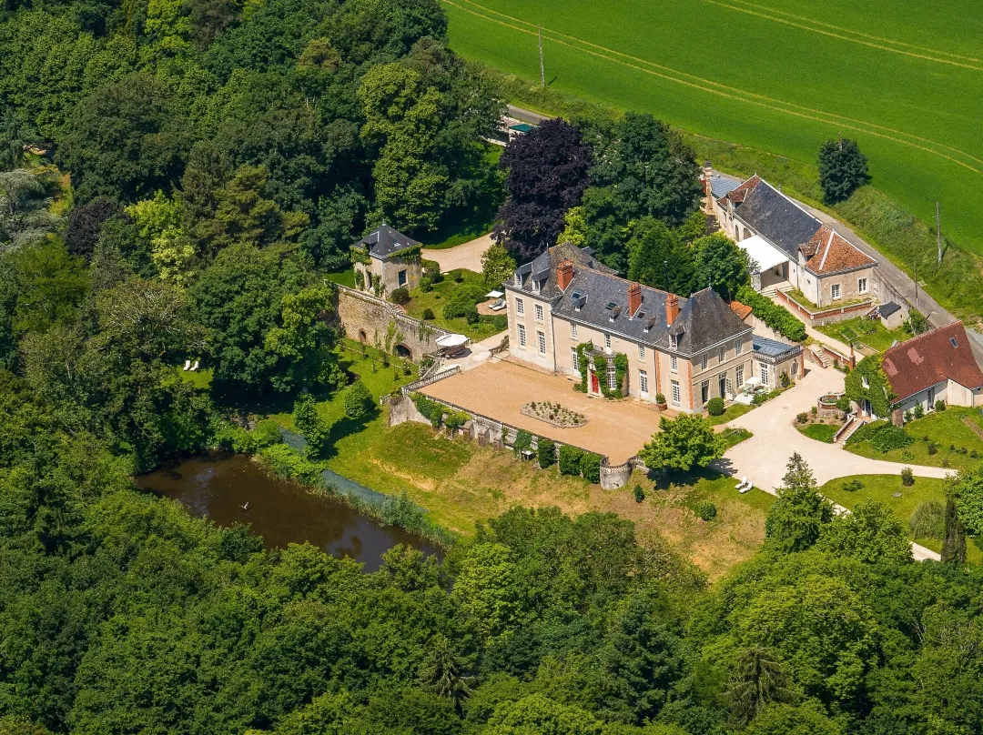Château De La Huberdière - Loire Valley
