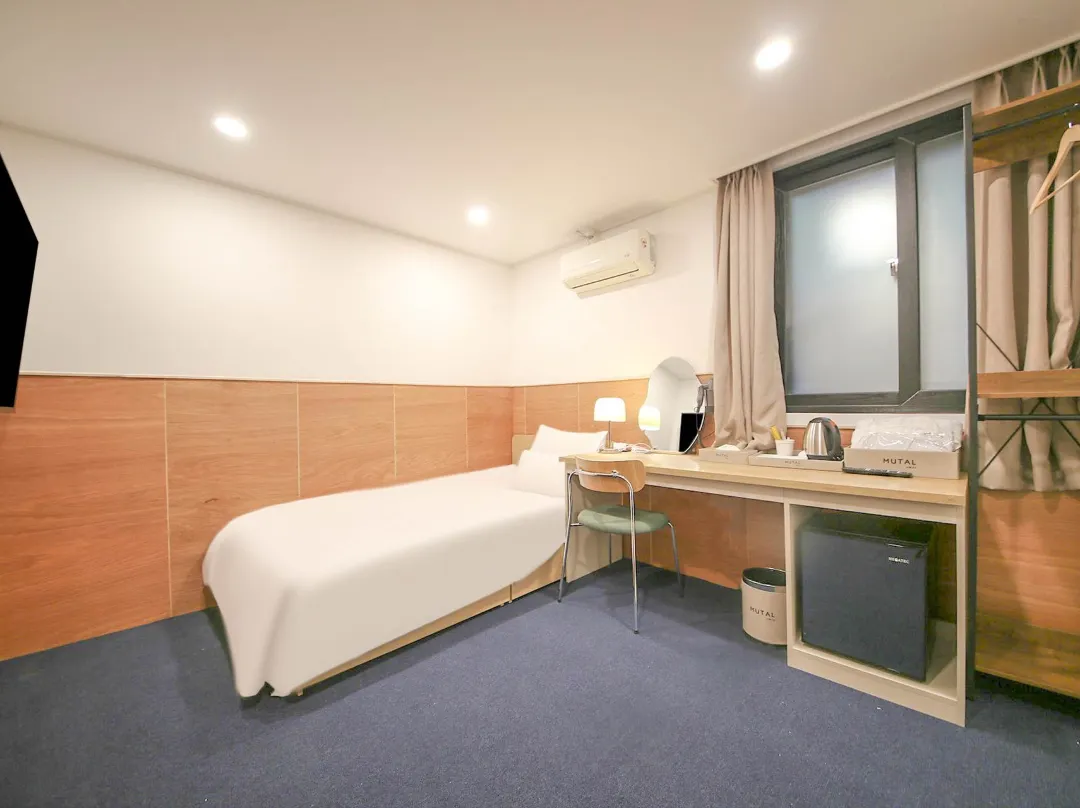 Jinju Mutal Hotel - Namhae-gun