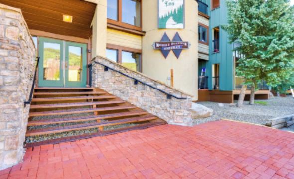 Copper Mountain Condo - Walk to Ski Lift!: Latest Deals & Reviews 2026 ...