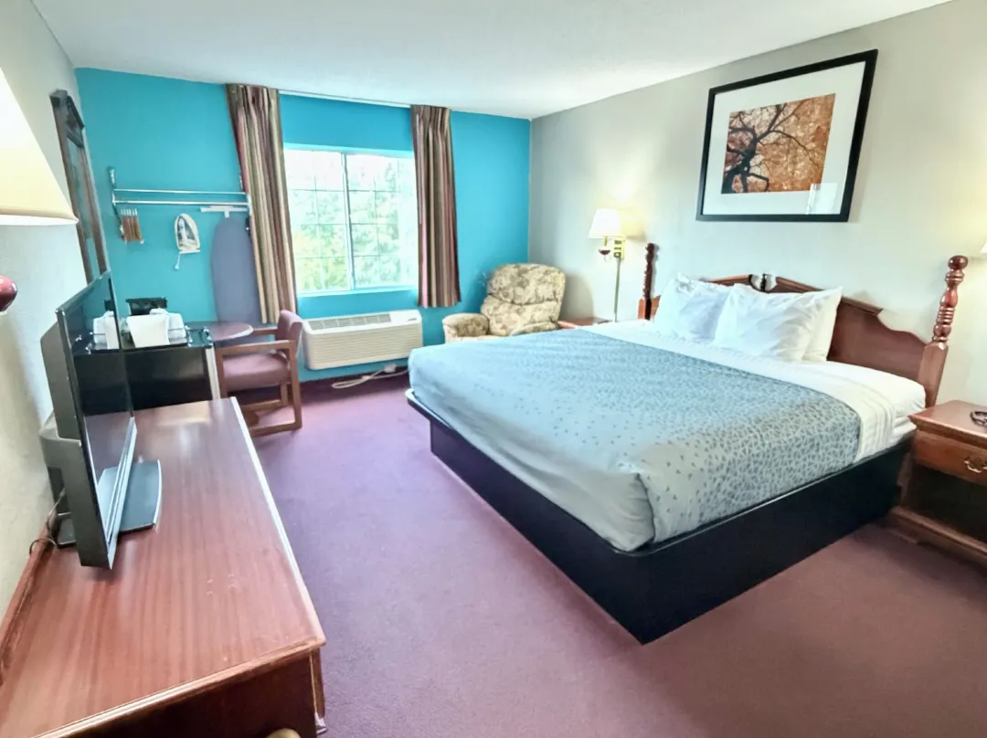 Scenic Hills Inn - Ridgedale, MO