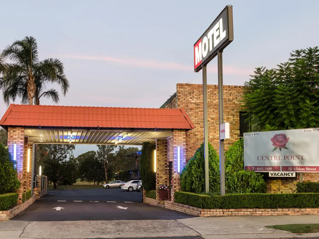 Centrepoint Midcity Motor Inn - Warwick