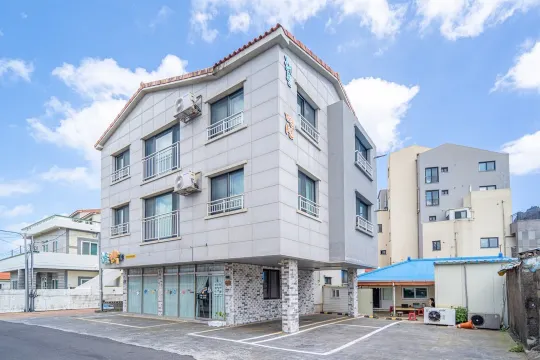 Jeju Haeden Pension - 성산읍
