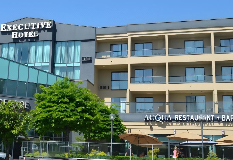Executive Suites Hotel & Conference Center, Metro Vancouver,Burnaby ...