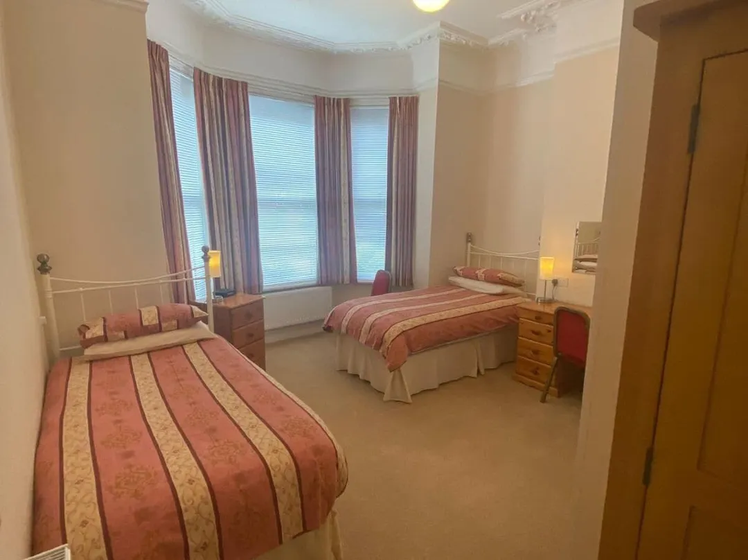 Landguard Lodge Guest House - Southampton