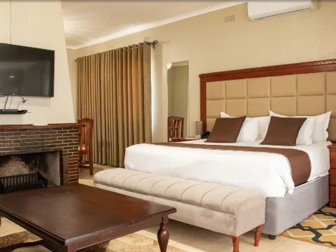 Pemabwe Guest Lodge - Harare