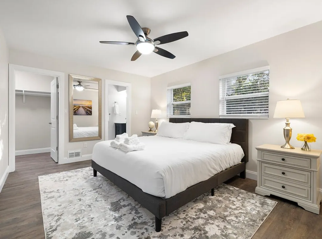 Heated Pool And Fun Activities - Spacious Florida Escape - Indian Rocks Beach, FL