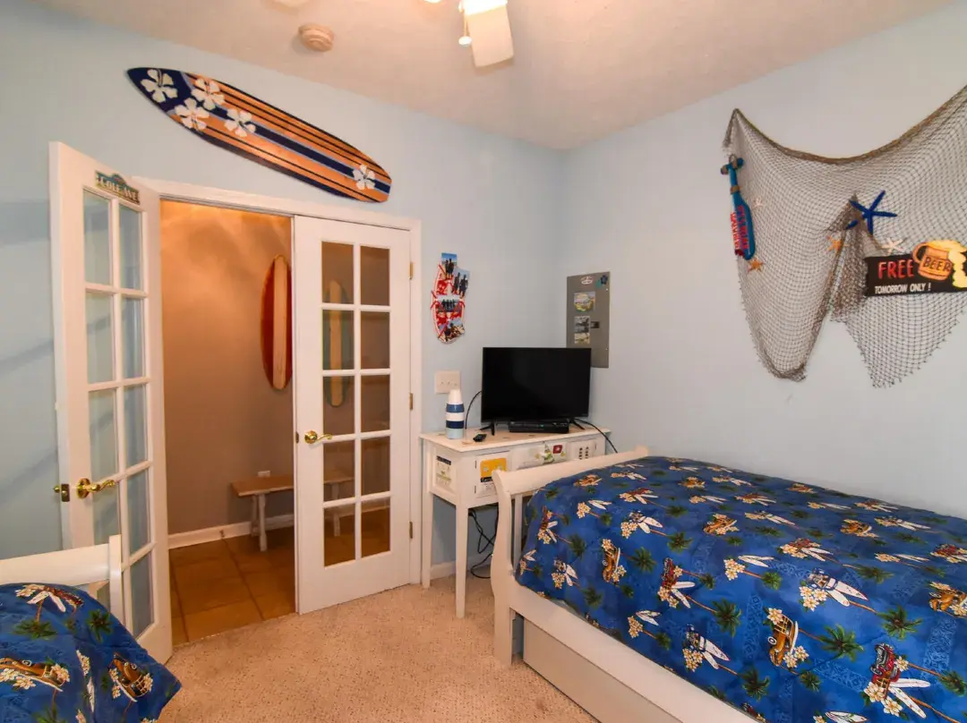 Six Pools And Tennis Courts - Charming Coastal Retreat - Cherry Grove Beach, SC