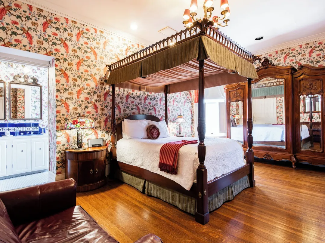 Central Park Bed & Breakfast - Louisville, KY