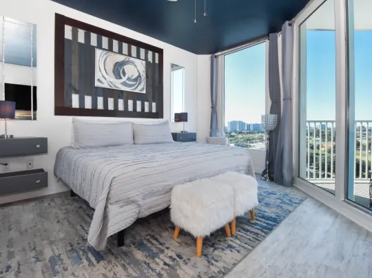 Coastal Elegance And Gulf Views - Stunning Retreat With Luxurious Amenities - Destin, FL