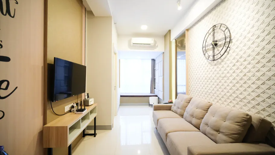 Simple 2br Connected To Mall At Anderson Supermall Mansion Apartment By Travelio - Surabaya