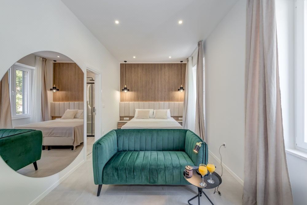 48 Rooms Split - Split