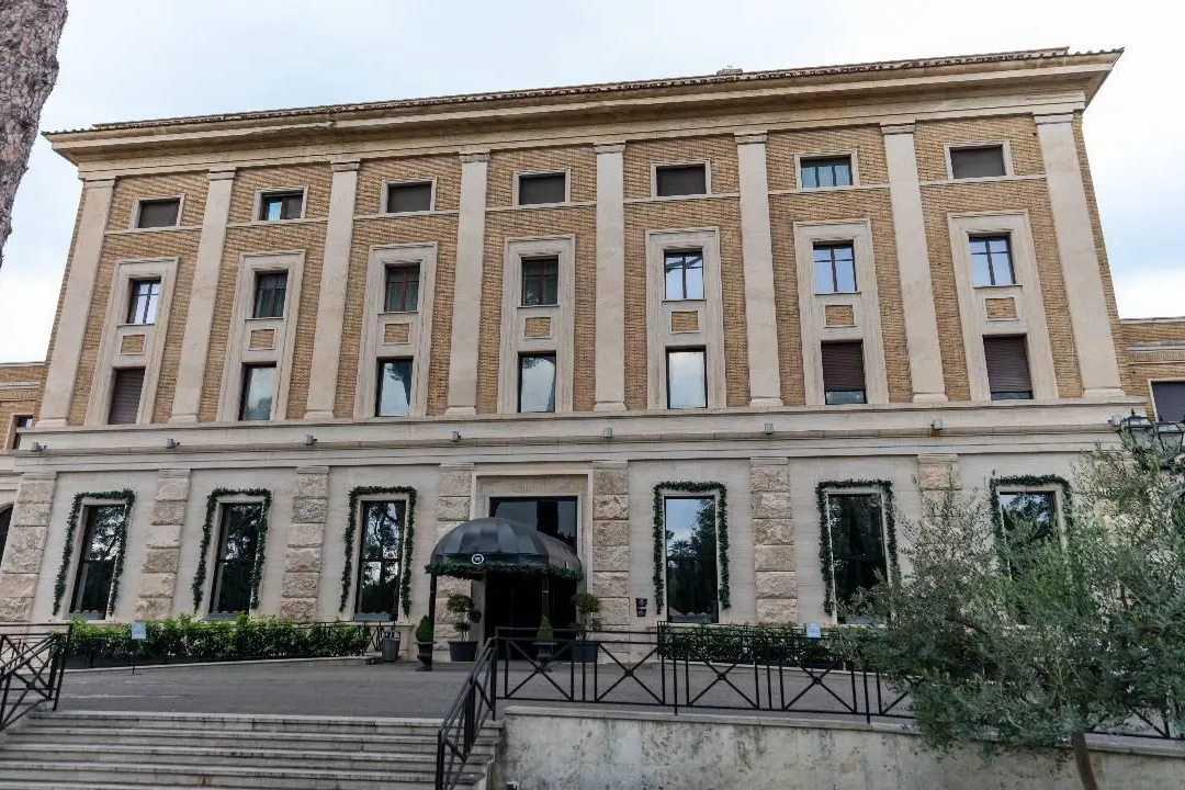 Th Roma – Carpegna Palace Hotel - Rome
