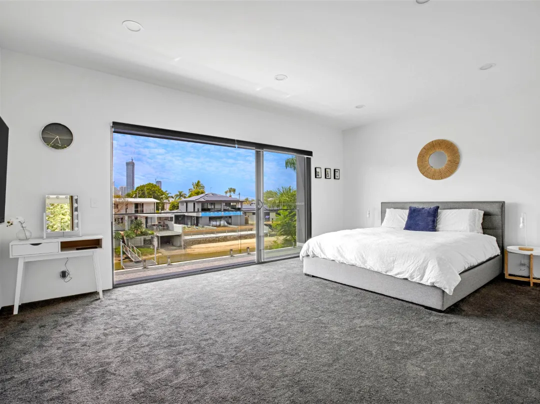 Luxico Urban Hideaway - Broadbeach