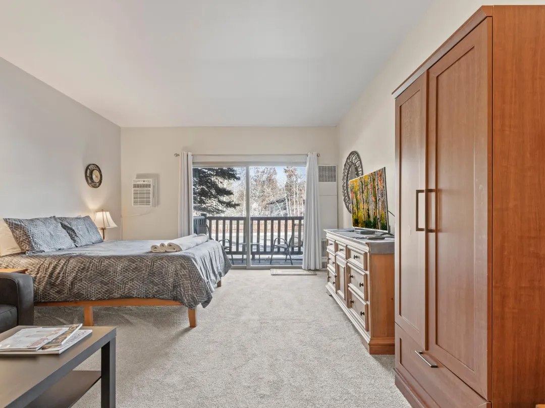 Private Patio And Community Pool - Charming Studio Retreat - Park City, UT