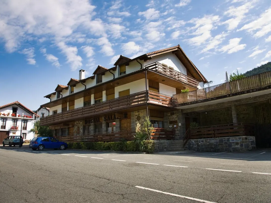 Hostal Rural Salazar - Pyrenees