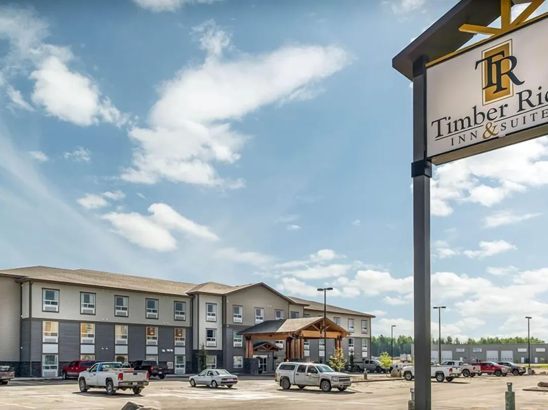 Timber Ridge Inn And Suites - Fox Creek