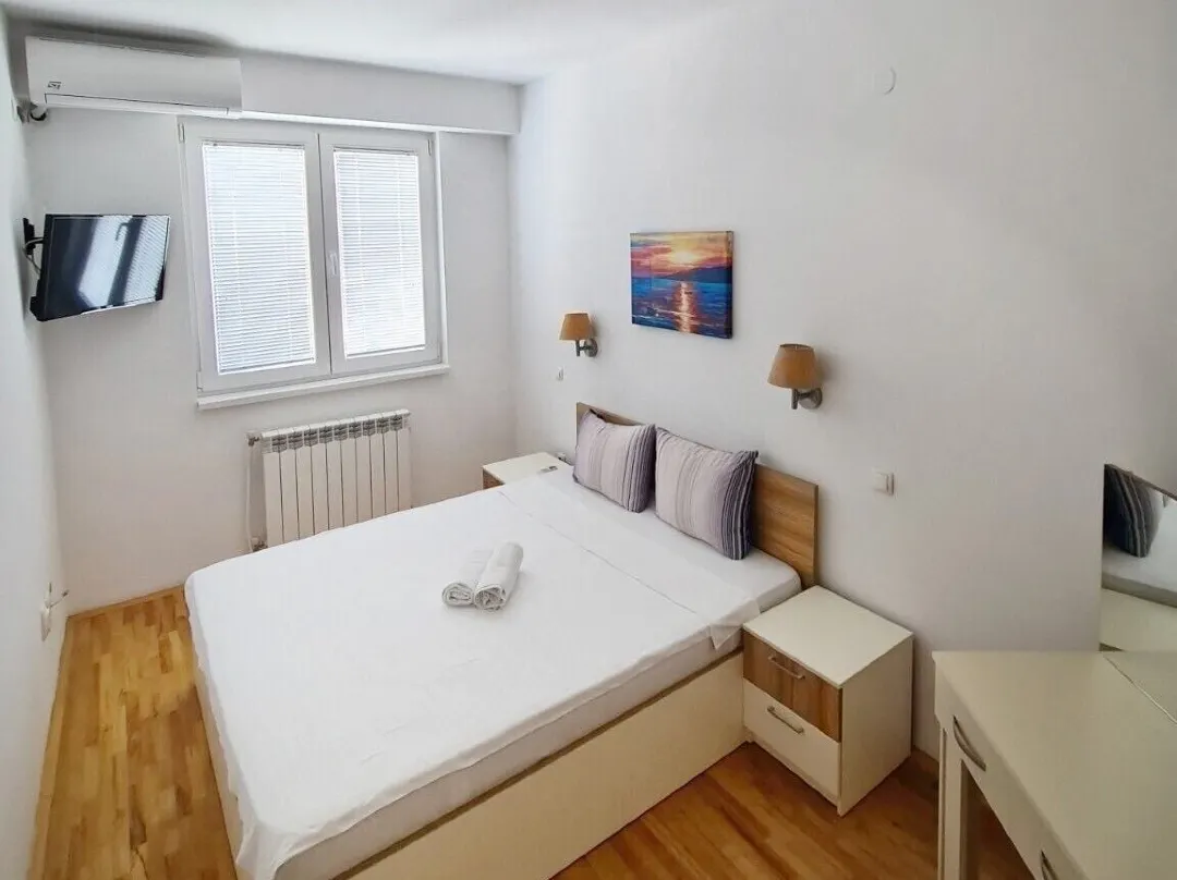 Urban Hostel & Apartments - Skopje