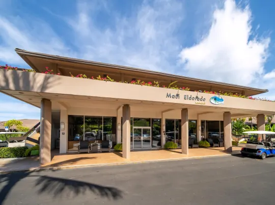 Partial Ocean View And Lanai Dining - Charming Coastal Escape - Kaanapali, HI