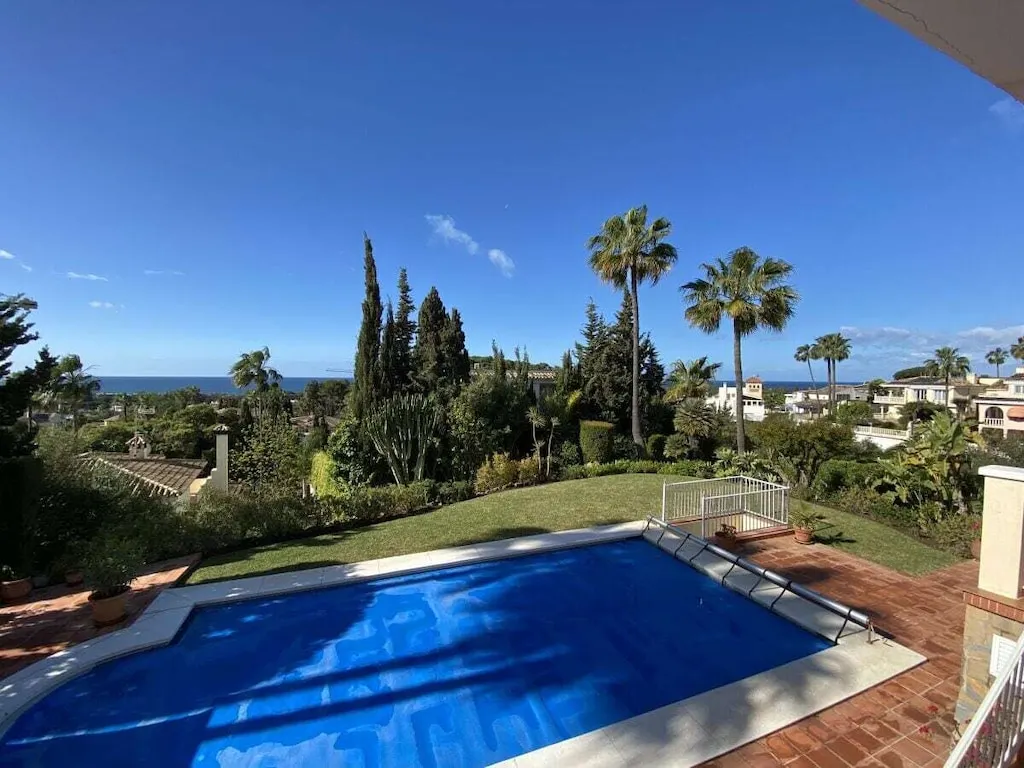 In Elviria With 180° Sea Views - Marbella